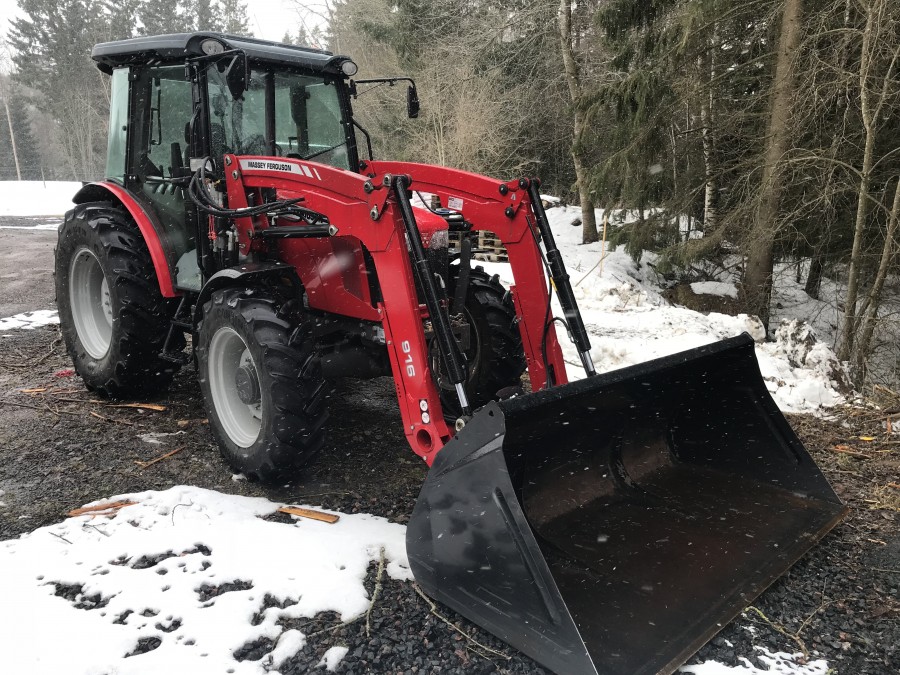 MF 3635 med lastare 4wd