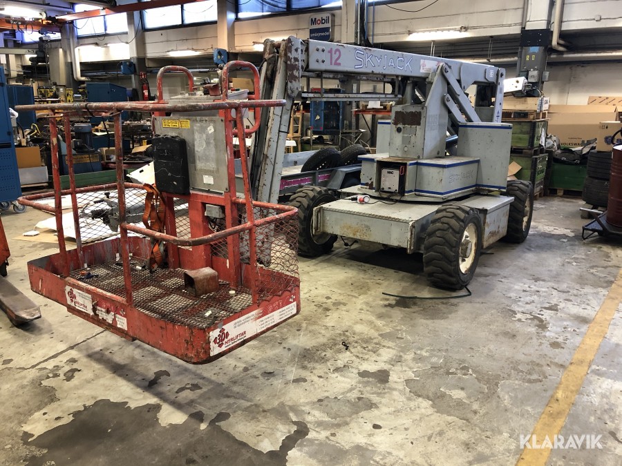 Klaravik | Auktioner för maskiner, verktyg och fordon