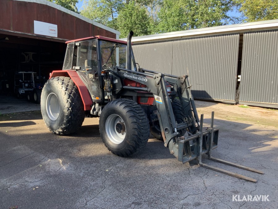 Traktor Case IH 3230 4WD