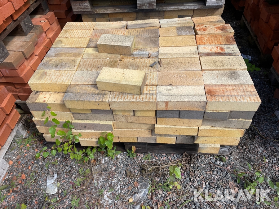 Eldfast tegel Bjuf, Munkedal, Klaravik auktioner