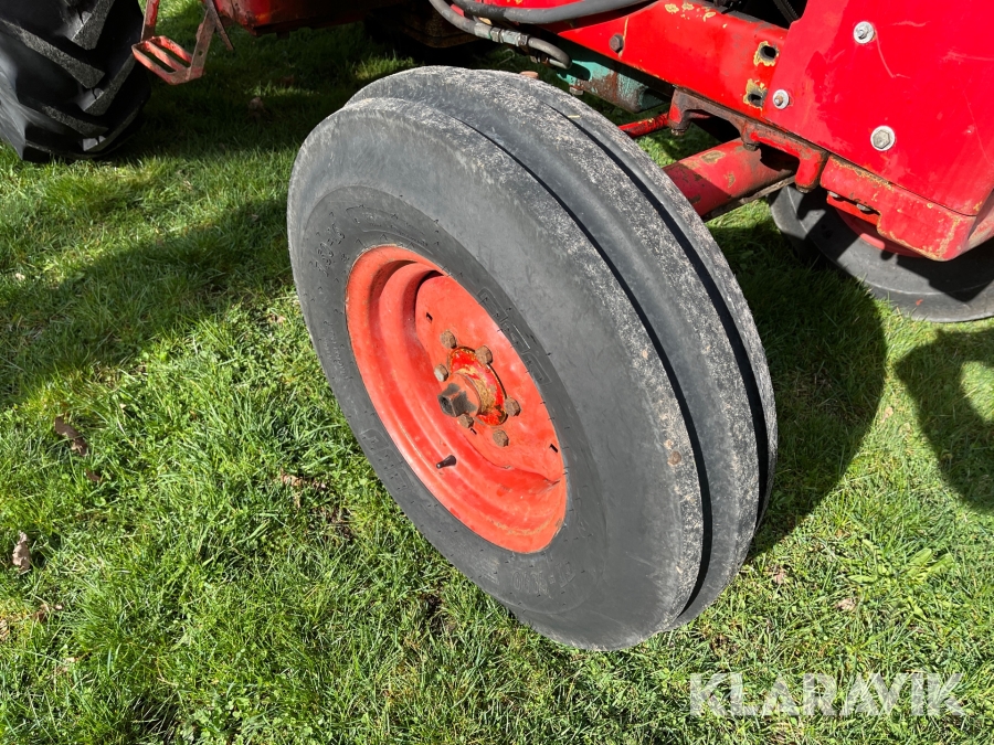 Traktor BM Volvo 430, Hylte, Klaravik auktioner