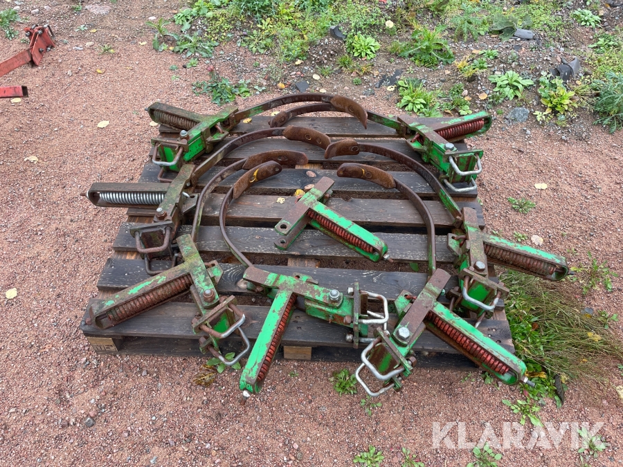 Kultivator pinnar Rögle, Hultsfred, Klaravik auktioner