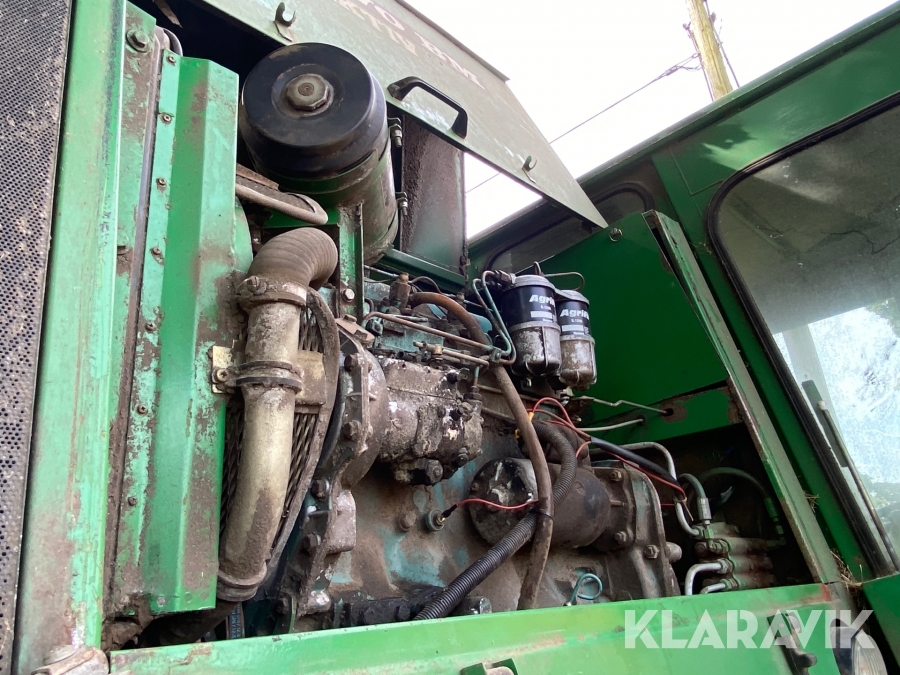 Skördetröska Volvo BM Aktiv 1130