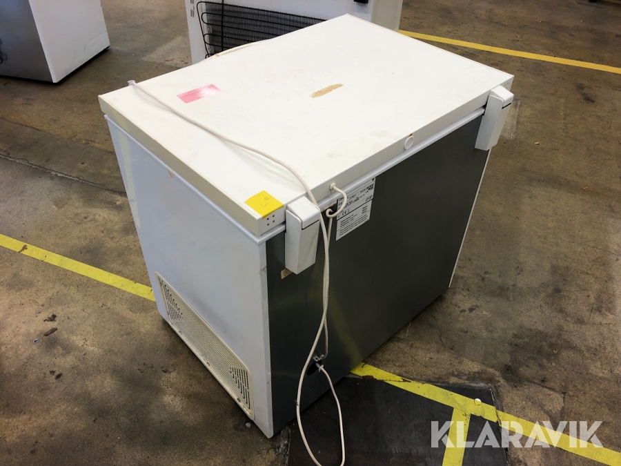 Klaravik Auktioner | Frysbox Cylinda FB240