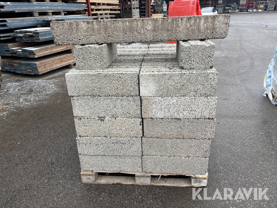 Lecablock/ Murblock Finja, Sjöbo, Klaravik auktioner