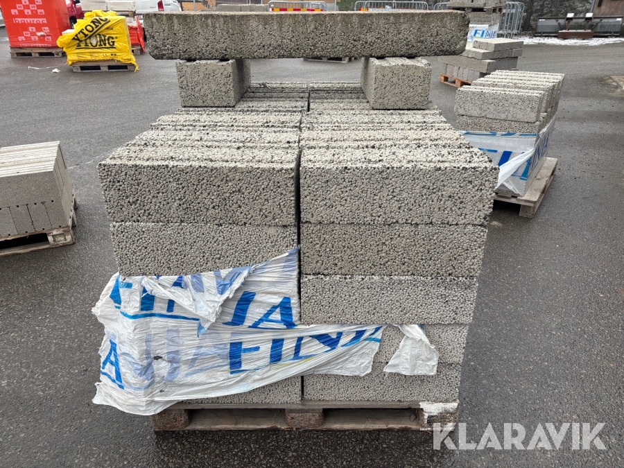 Lecablock/ Murblock Finja, Sjöbo, Klaravik auktioner