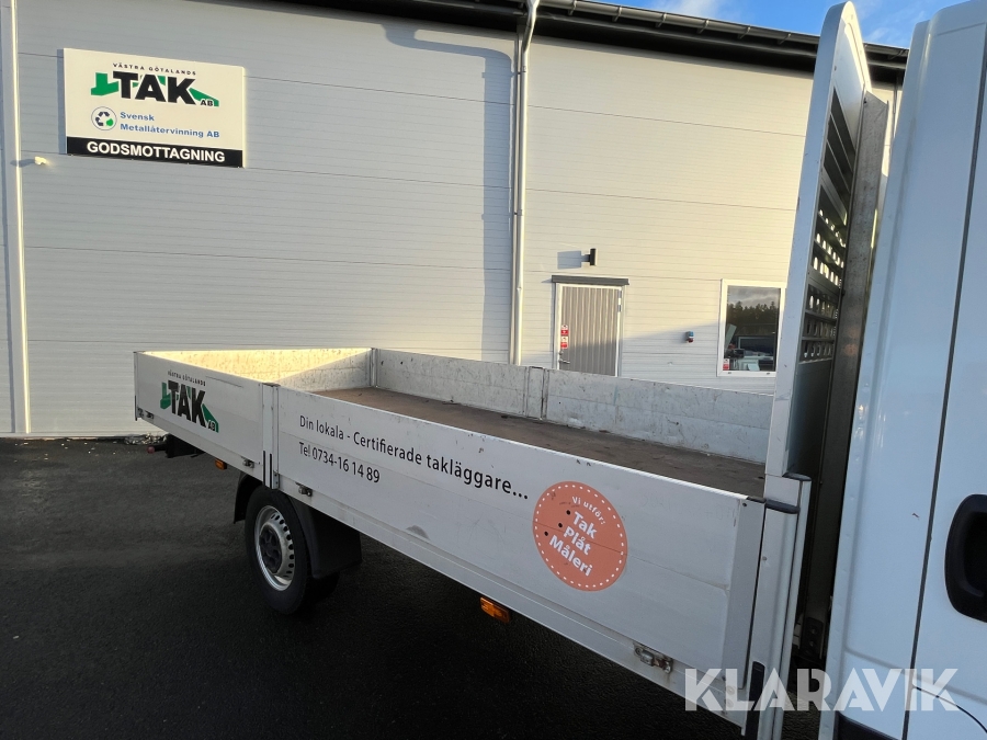 Flakbil Iveco Daily, Jönköping, Klaravik auktioner