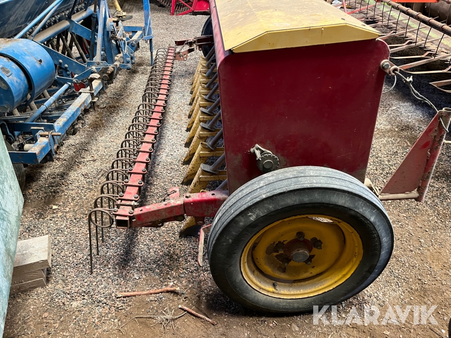 Såmaskin Juko, Norrtälje, Klaravik auktioner