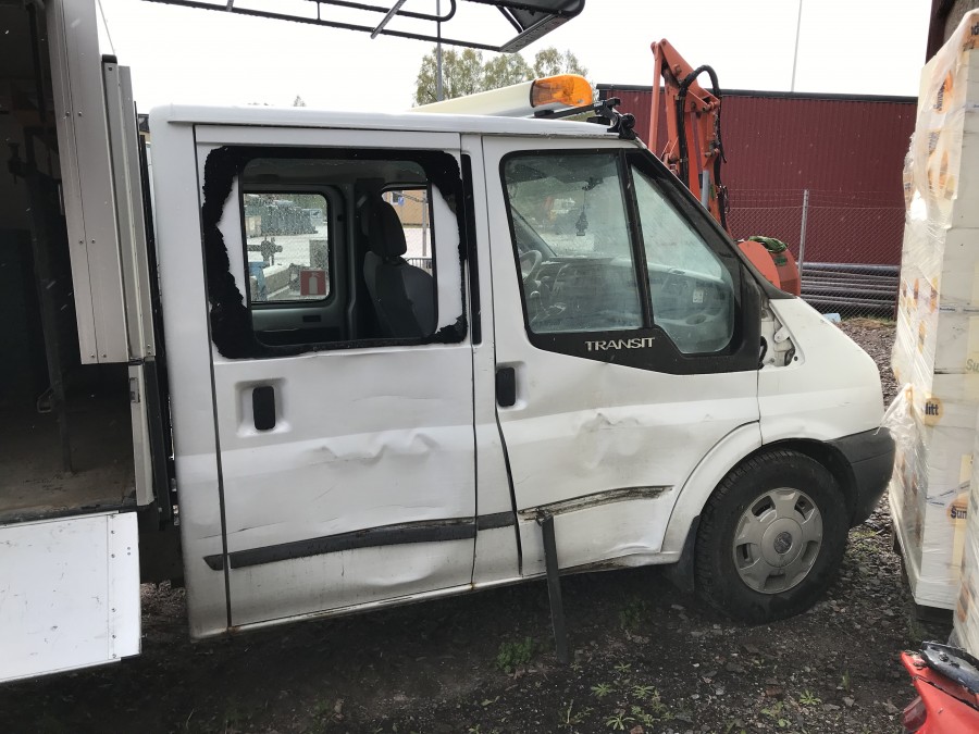 Pickup Ford Transit 4WD