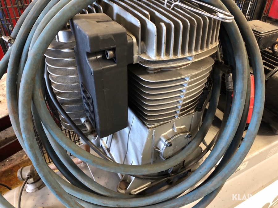 Klaravik Auktioner | Kompressor Balma LT200