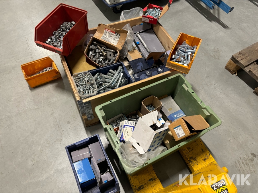 Bultar, brickor, muttrar och infästningar, Göteborg, Klaravi