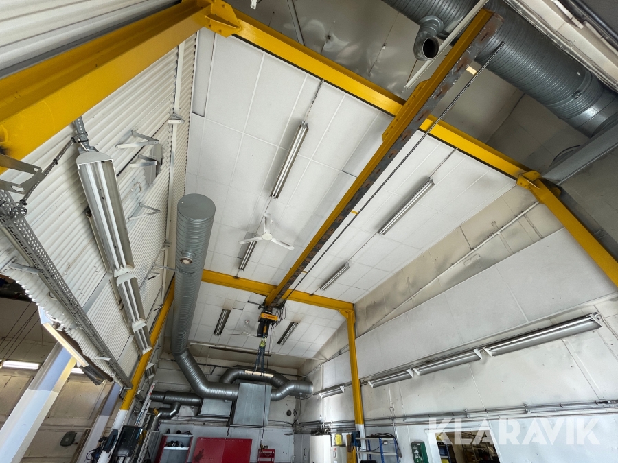 Tefler på balk Konecranes 3200kg, Knivsta, Klaravik auktione