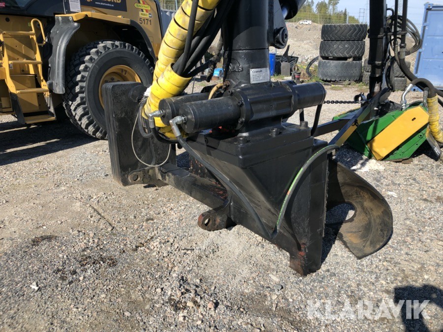 Buskröjare Slagkraft Cranab 450-700 + Spearhead 1200