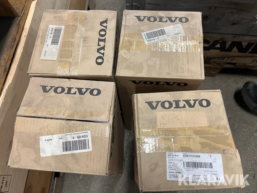 Parti med filter och givare till Volvo BM A25, Mjölby, Klara