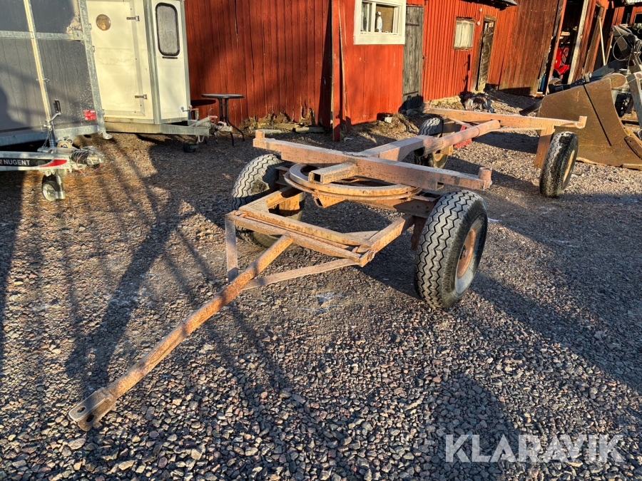 Timmervagn, Kumla, Klaravik auktioner