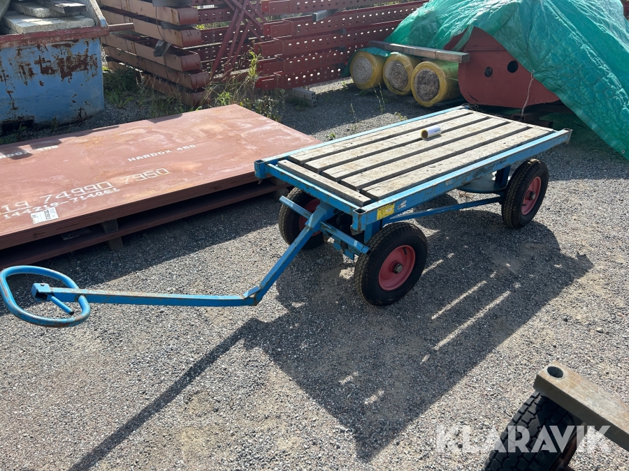 Vagn, Upplands-Bro, Klaravik auktioner