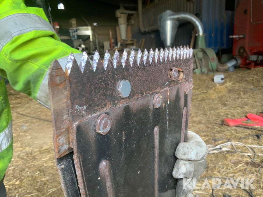 Ensilagekniv Comer Tf 2000-m, Nyköping, Klaravik auktioner