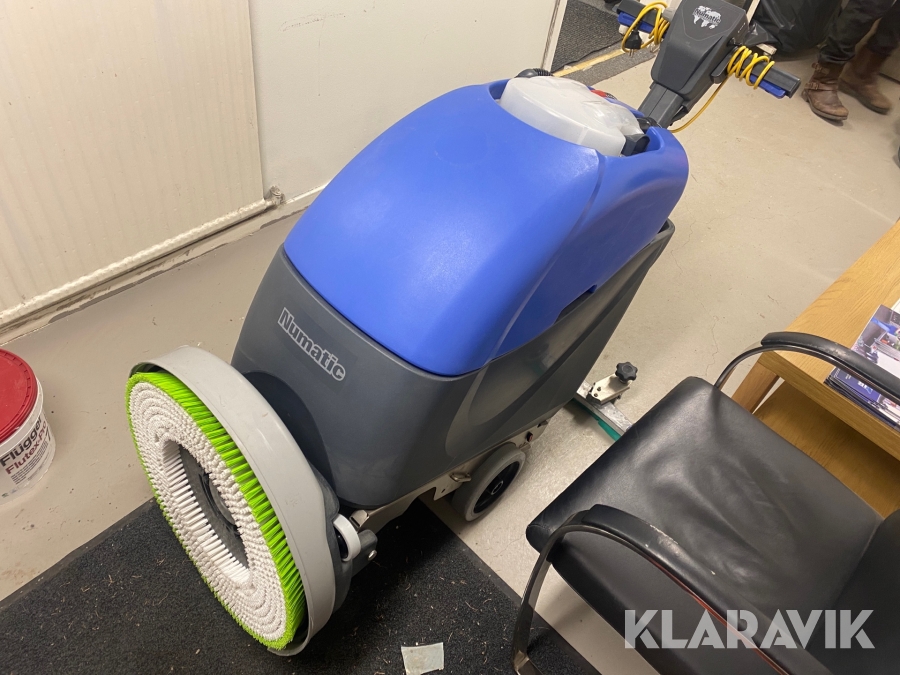 Skurmaskin Numatic TTB4055/100T, Västerås, Klaravik auktione