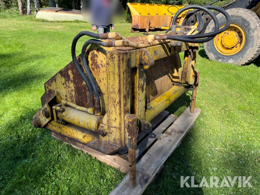 Betongskopa Bröderna Lundberg 7808, Arboga, Klaravik auktio