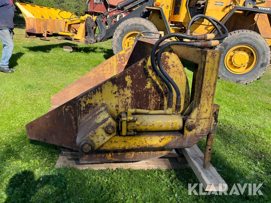 Betongskopa Bröderna Lundberg 7808, Arboga, Klaravik auktio