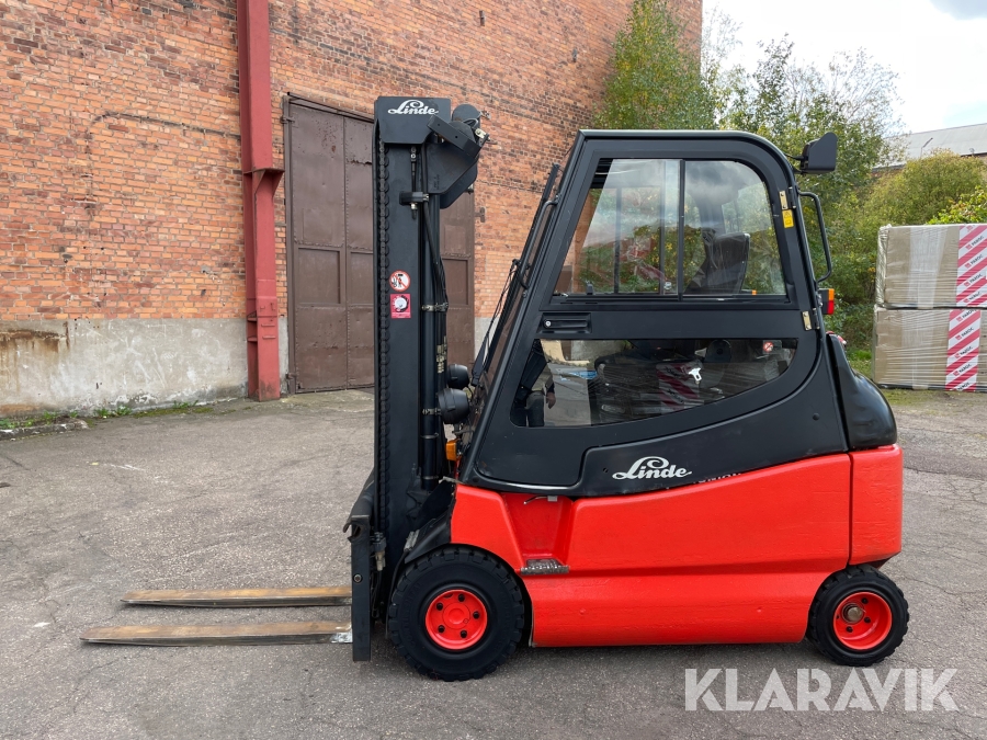 Motviktstruck Linde E25/600-03, Oskarshamn, Klaravik auktion