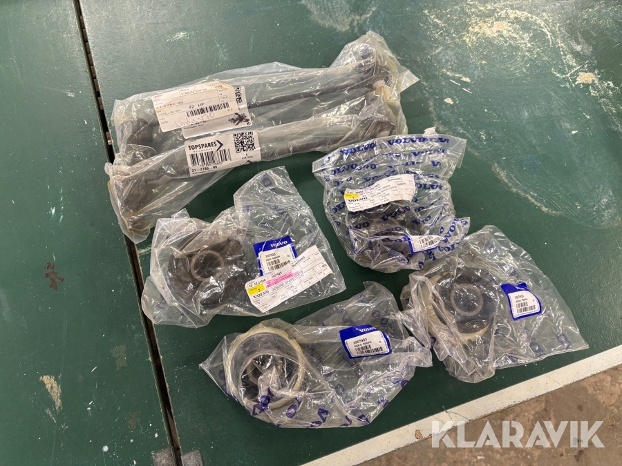 Reservdelar Volvo V70 (år 2001-2006), Karlsborg, Klaravik au