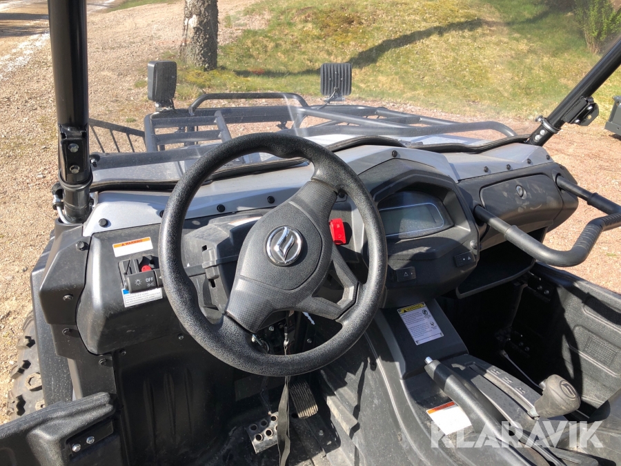 UTV CF Moto U-Force 800