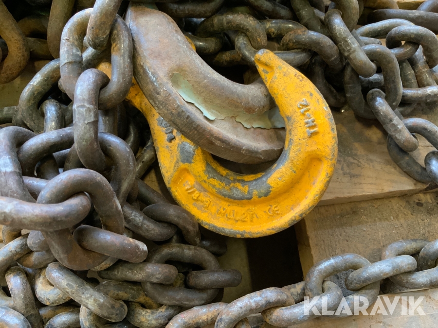 Spännbjörn med kedjor, Kalmar, Klaravik auktioner