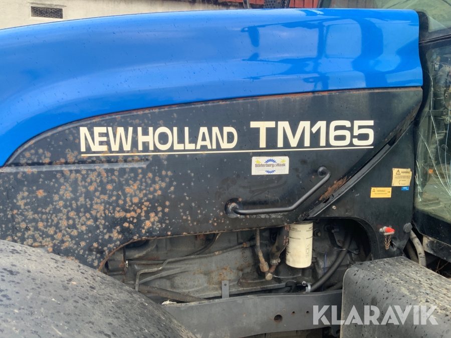 Traktor New Holland TM 115, Flen, Klaravik auktioner