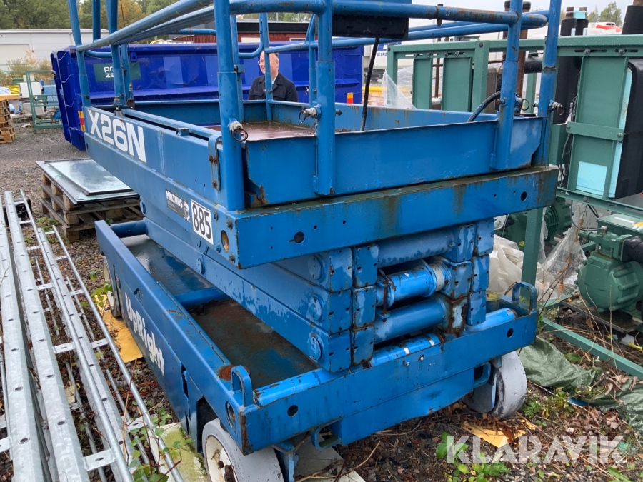 Saxlift Upright X26N