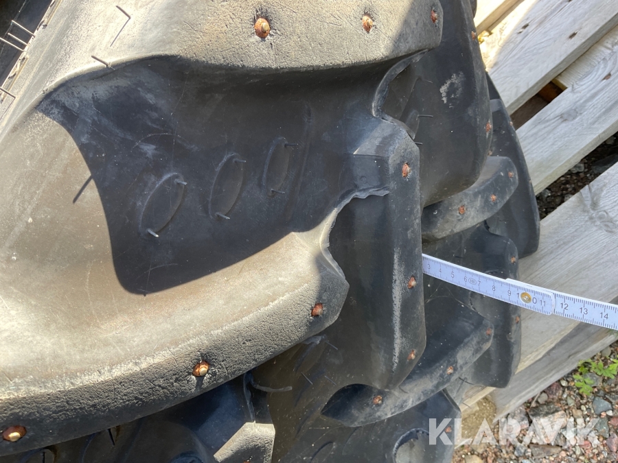 Traktordäck BKT och Trelleborg 420/85R30 / 320/85R20, Hudiks
