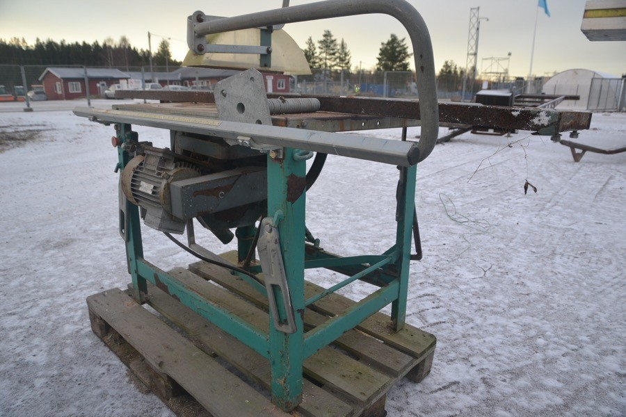 Klaravik Auktioner | Gjerdesåg