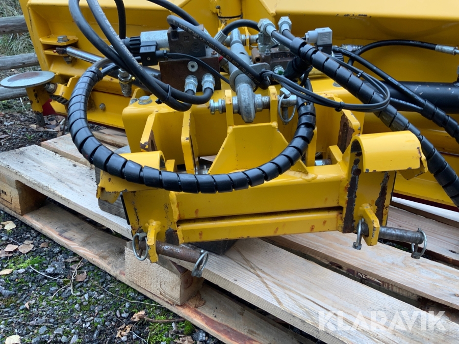 Vikplog P Olsson LVP175, Älmhult, Klaravik auktioner