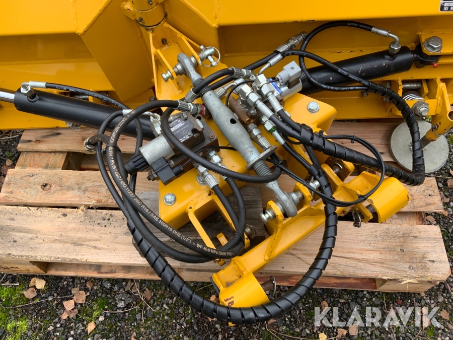 Vikplog P Olsson LVP175, Älmhult, Klaravik auktioner