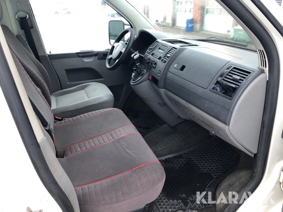 Flakbil Volkswagen Transporter 2,5 Tdi Bakgavellift