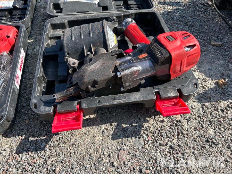 Spik- & Bultpistol Max, Enköping, Klaravik auktioner