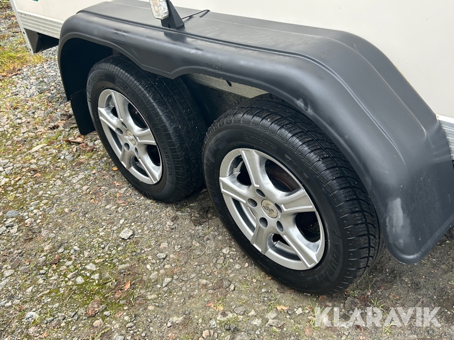 Personbilssläp UNSINN Trailer , Vara, Klaravik auktioner