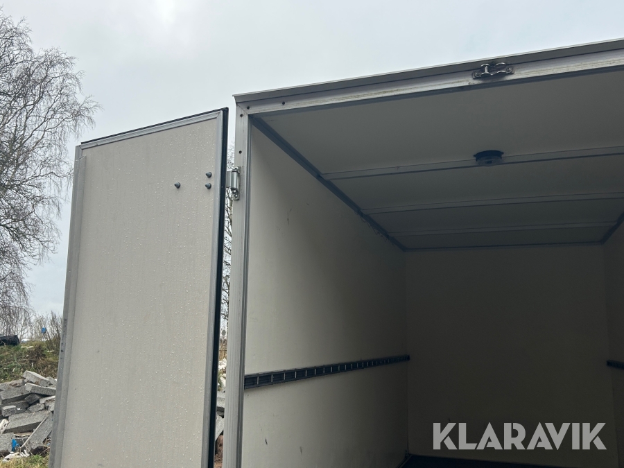 Personbilssläp UNSINN Trailer , Vara, Klaravik auktioner