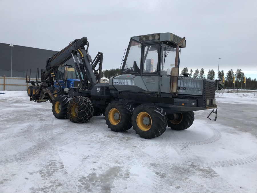 Sködare Ponsse HS10