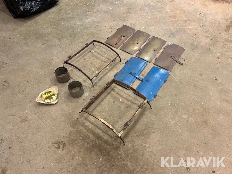 Luckor och ram till kakelugn, Örkelljunga, Klaravik auktione