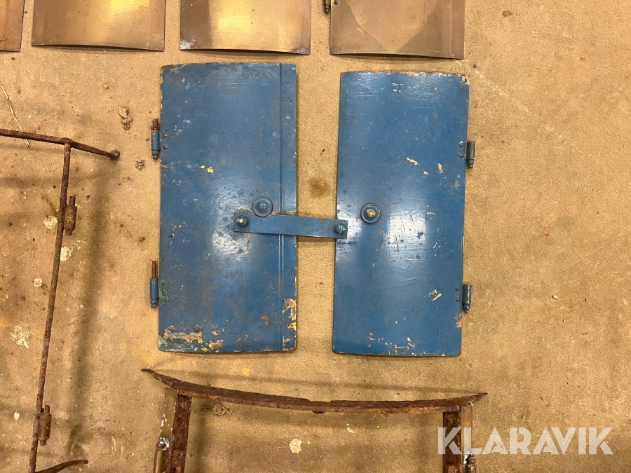 Luckor och ram till kakelugn, Örkelljunga, Klaravik auktione