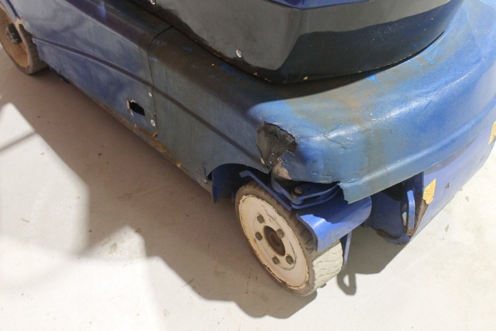 Klaravik Auktioner | Upright MB26 Vertikallift