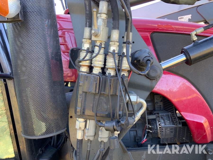 Traktor Valtra A93, Vetlanda, Klaravik auktioner