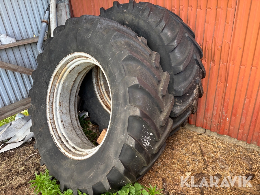 Dubbelmontage 2st Michelin XM108, Skellefteå, Klaravik aukti