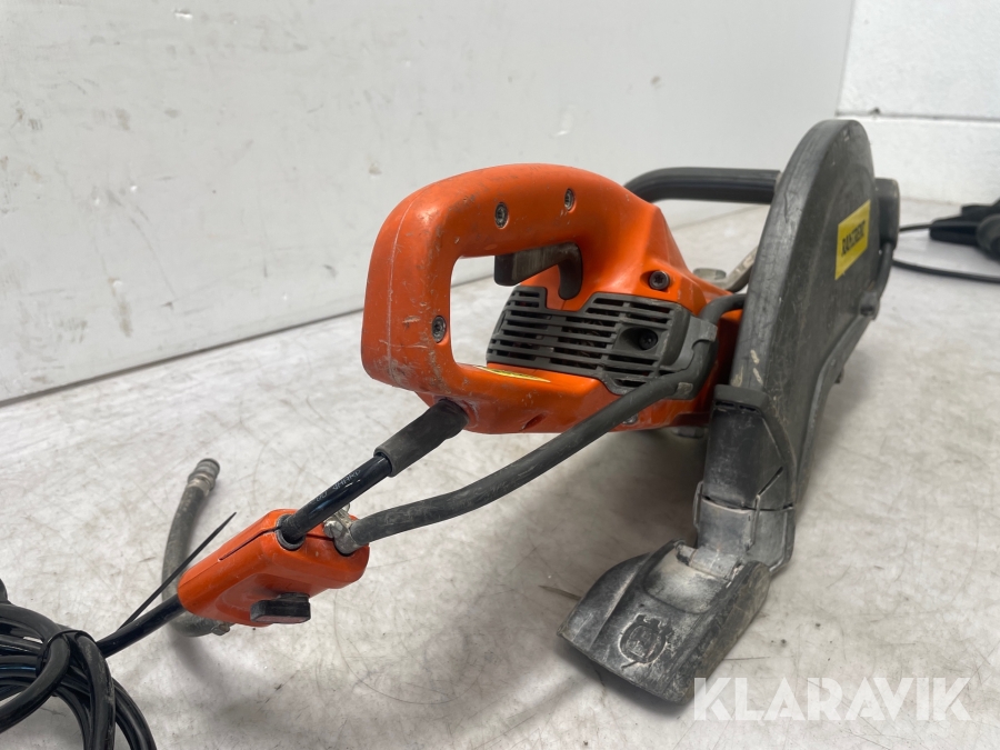 Kapmaskin el Husqvarna K4000WET, Svalöv, Klaravik auktioner