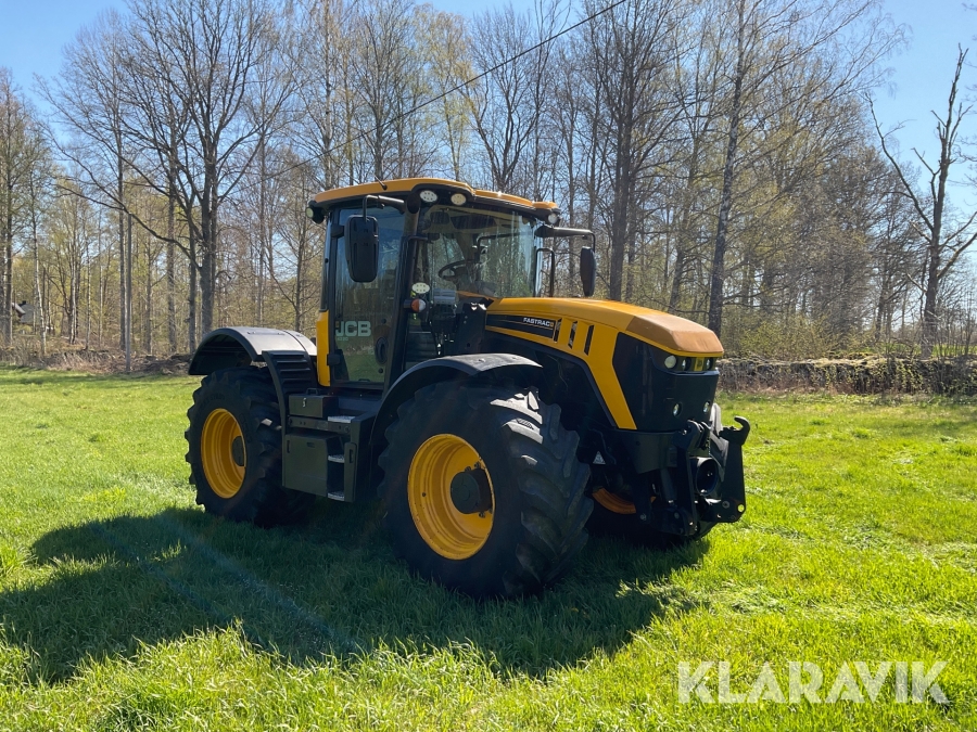 Traktor JCB Fastrack 4220, Emmaboda, Klaravik auktioner