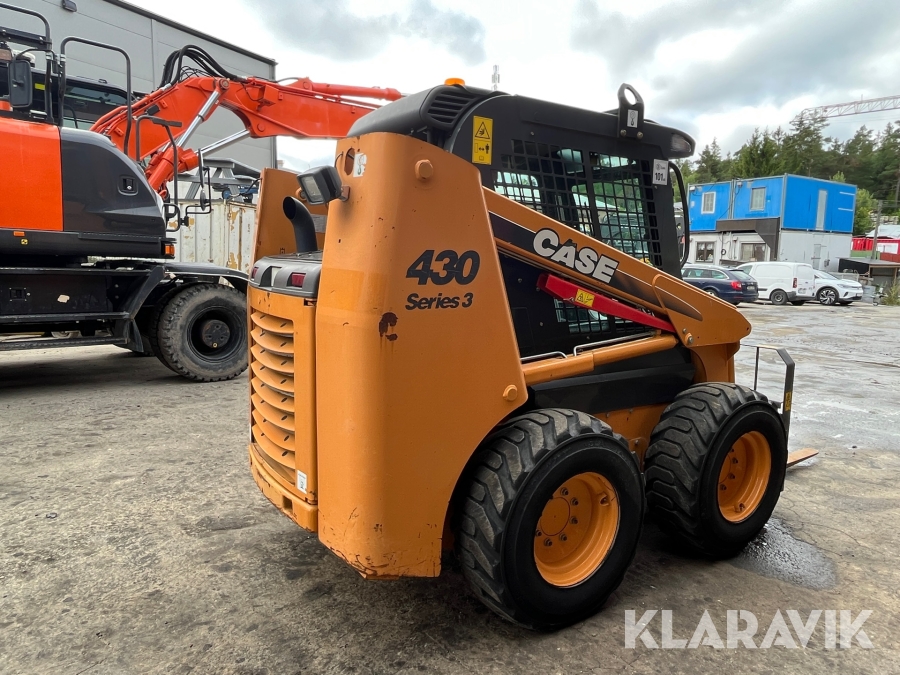 Kompaktastare Case 430 series 3, Huddinge, Klaravik auktione