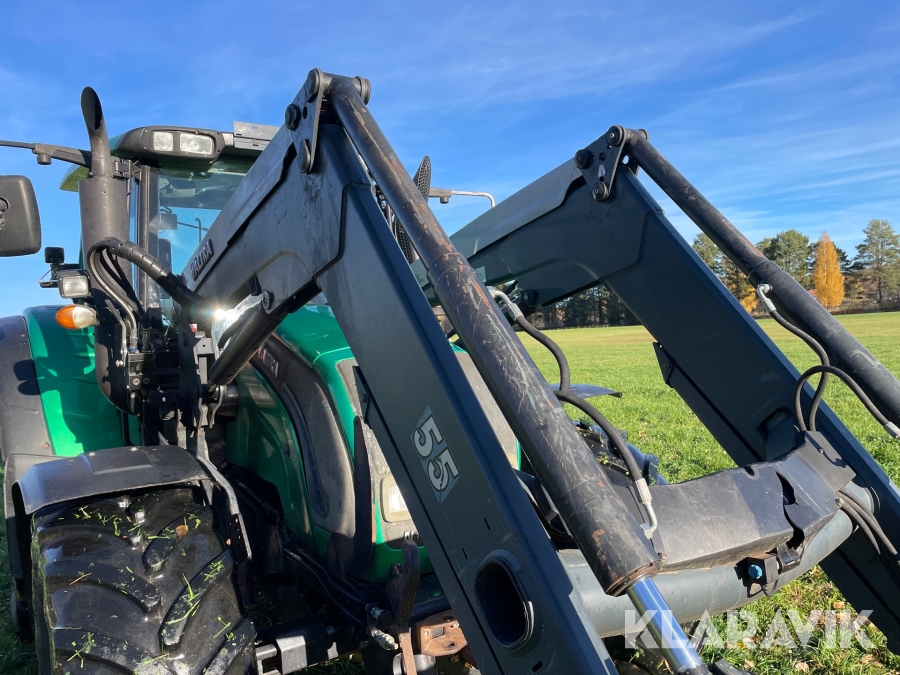 Traktor Valtra N142 Versu, Gagnef, Klaravik auktioner