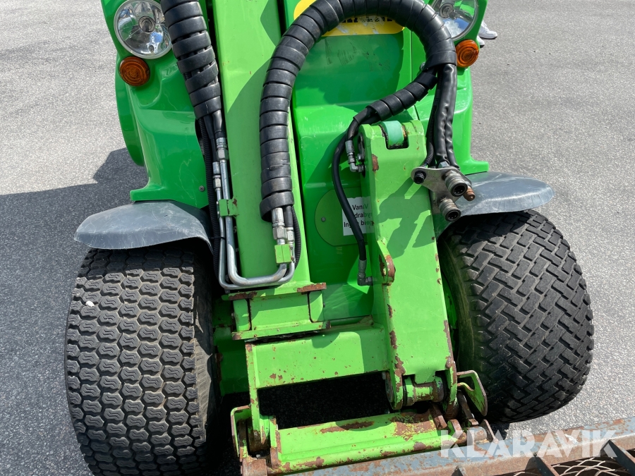 Kompaktlastare Avant 630