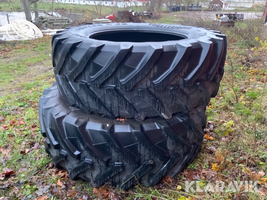 Traktordäck 4st Trelleborg, Kalmar, Klaravik auktioner